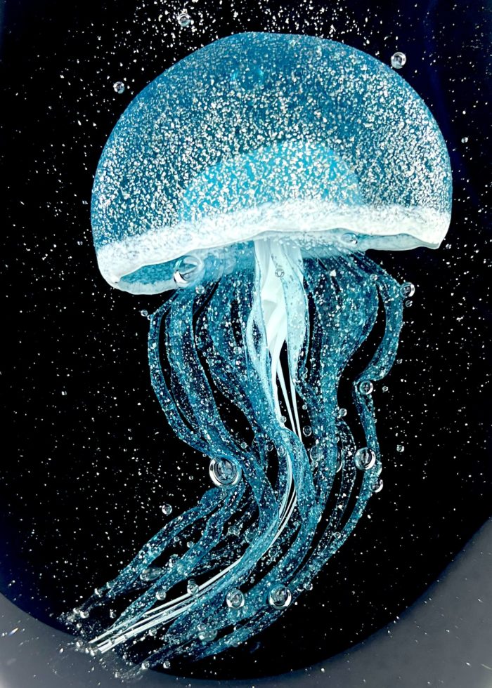 Olbia - Murano Glass Aquarium With Light Blue Jellyfish - Made Murano Glass